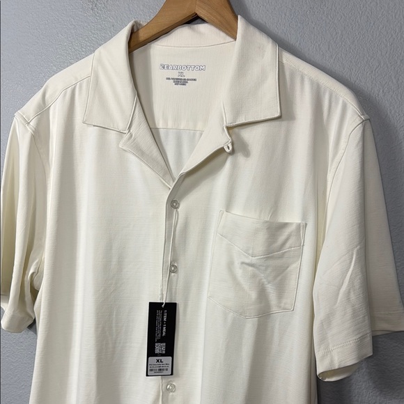 Bearbottom | Shirts | Nwt Bearbottom Mens Cream Camp Short Sleeve Shirt ...